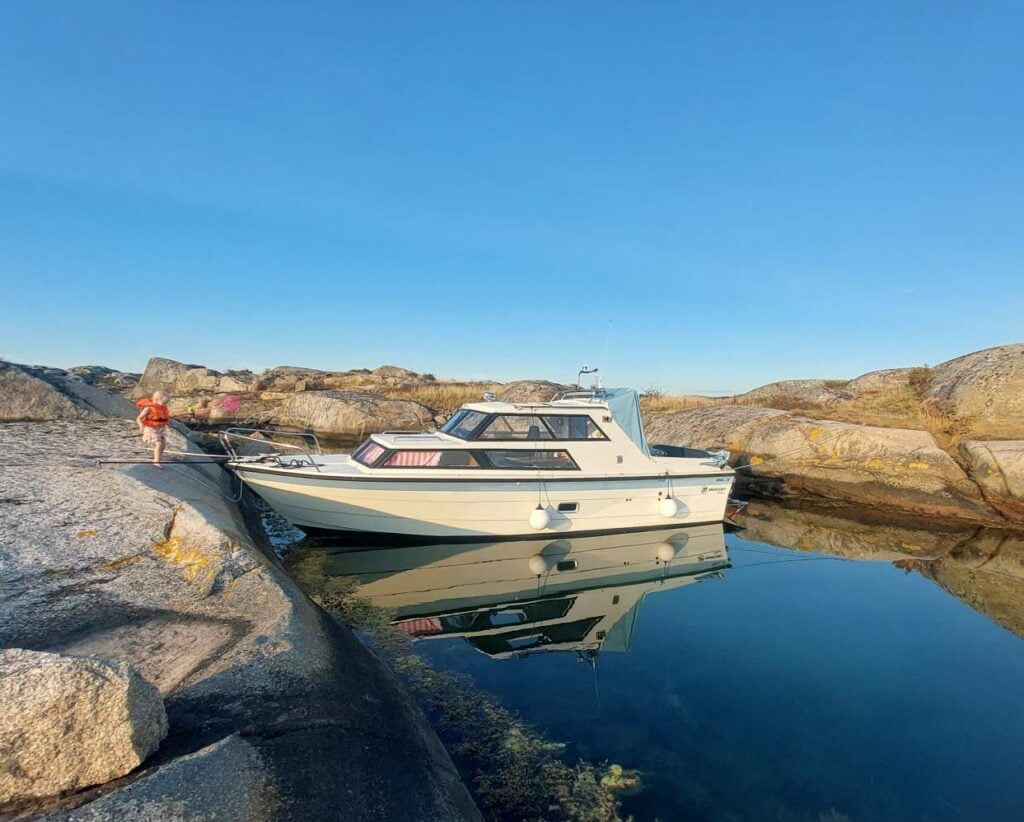 Zipwake - Automatic trim control - Mirall 26