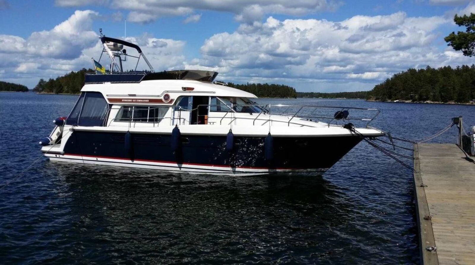 Zipwake - Fast-acting interceptors - Storebro 410 Commmander